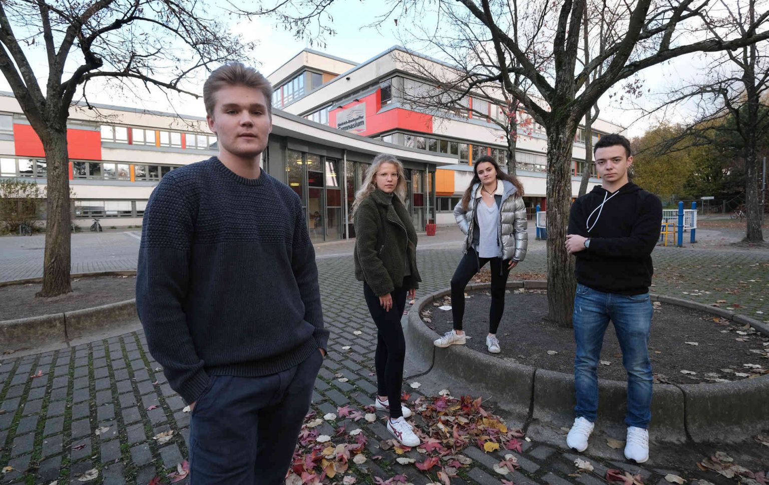 Gymnasium in Ratingen: Motto verstößt gegen Markenrecht – Abmahnung für Abi-Party - Dietrich ...